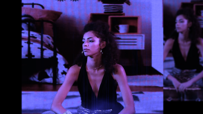 Maria Angeli – Esce “Un Velo”: Il nuovo videoclip della cantautrice nel ...